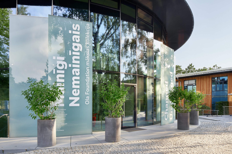 Arhitektūra, inženierkomunikācijas un augstvērtīgs interjers - Ola ...