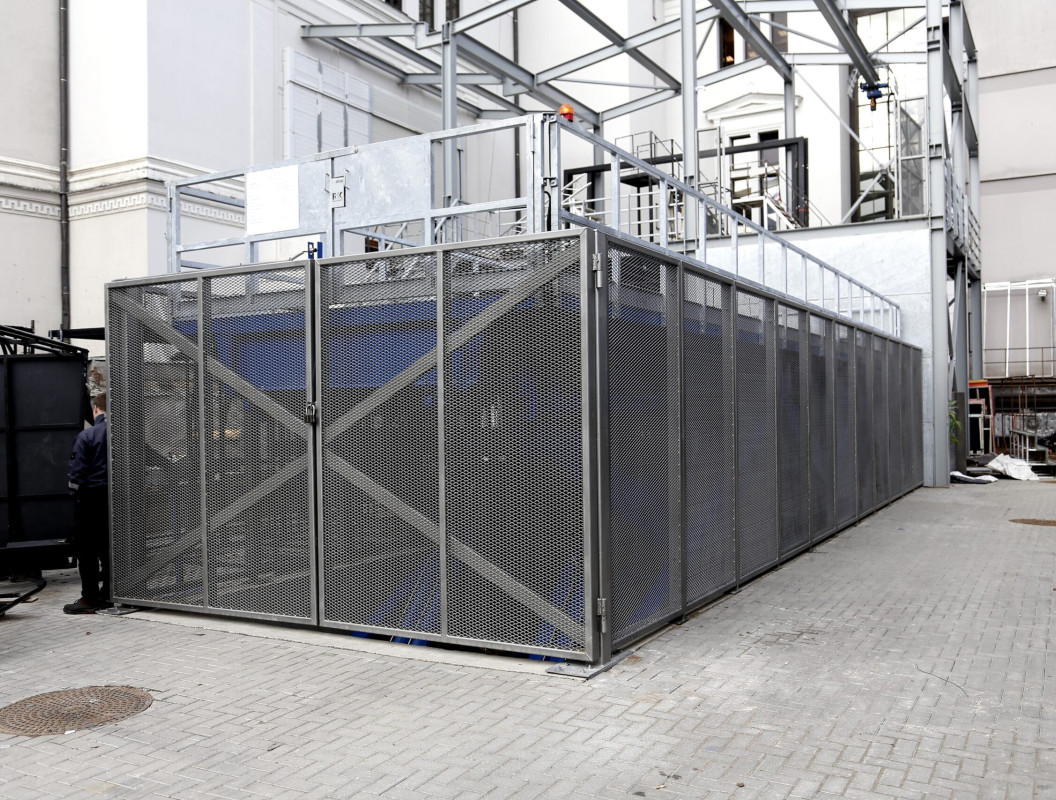 Lifting platform for Latvian National Opera House — UPB Group